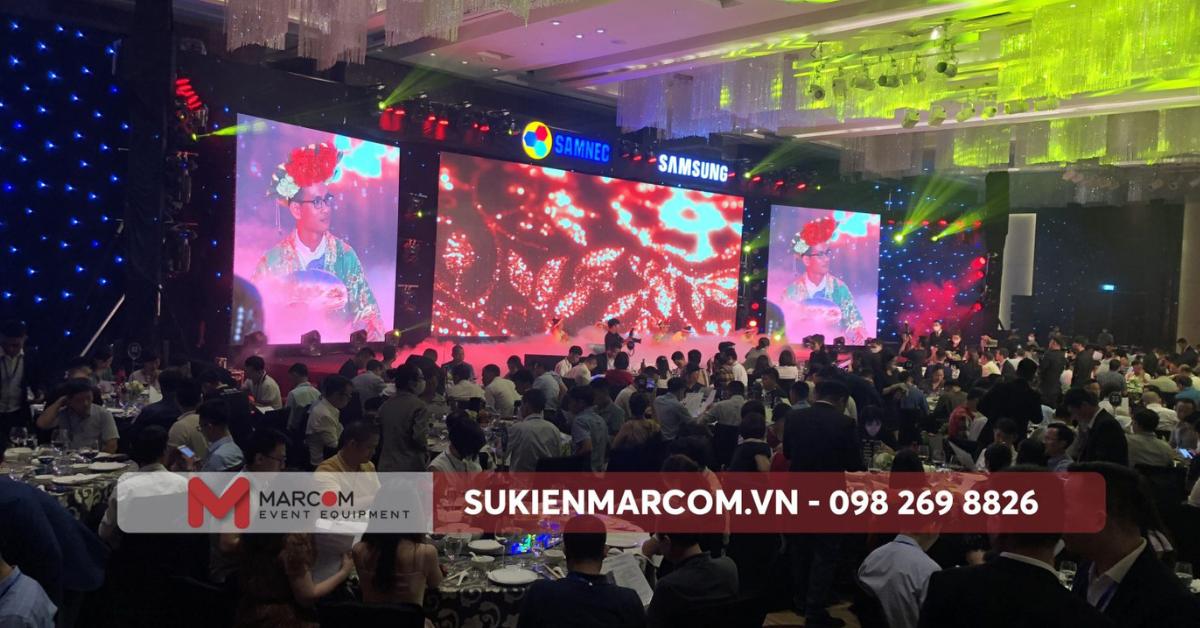 Màn hình LED 200 inch giá bao nhiêu? Kích thước cụ thể?