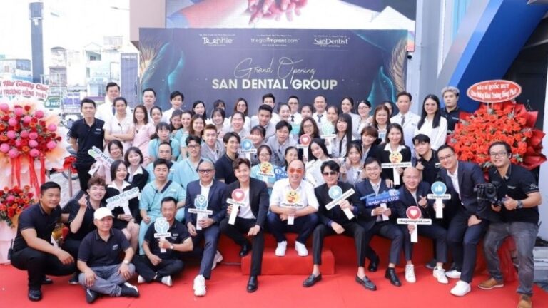 50+ mẫu backdrop đẹp cho Year End Party, Khai trương, Sự kiện