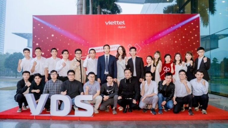 50+ mẫu backdrop đẹp cho Year End Party, Khai trương, Sự kiện