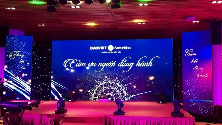 50+ mẫu backdrop đẹp cho Year End Party, Khai trương, Sự kiện