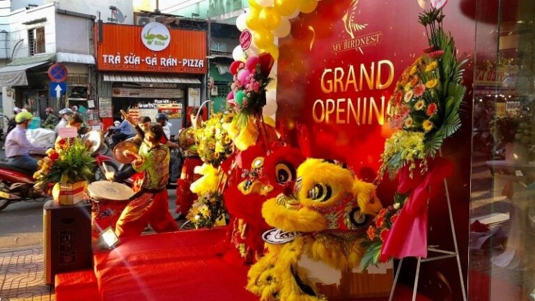 50+ mẫu backdrop đẹp cho Year End Party, Khai trương, Sự kiện